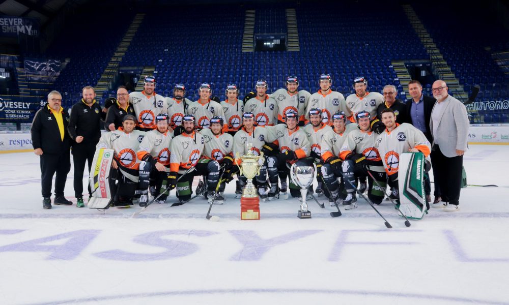 ICEHL: Kadervorstellungen 2021: HC Pustertal Wölfe (1/14) - Hockey-News ...