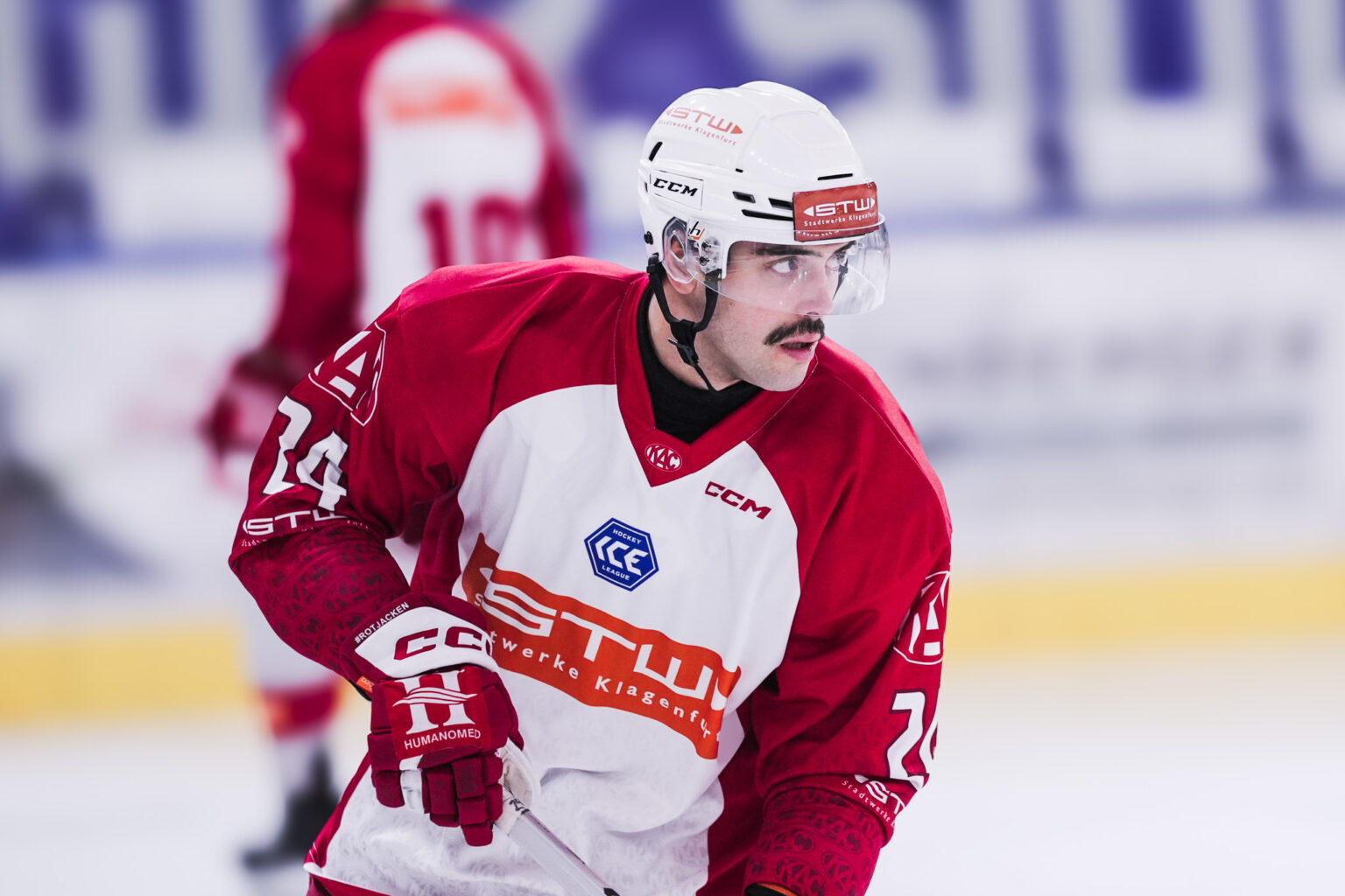 ICEHL: Der KAC bestätigt den Ausfall von Steven Strong - Hockey-News.info - Alle News über das ...