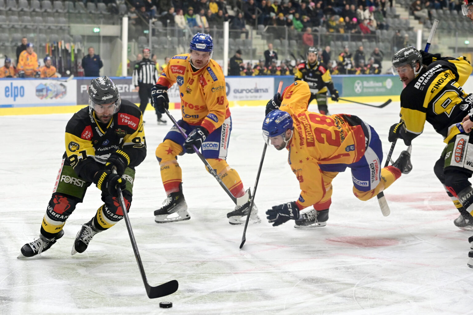 ICEHL: Asiago feiert Comeback-Erfolg beim HC Pustertal! - Hockey-News ...