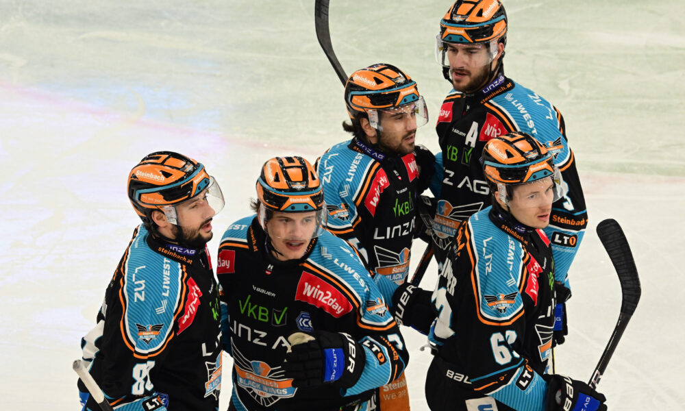 ICEHL: St-Amant sorgt für Black Wings Erfolg über den KAC! - Hockey ...