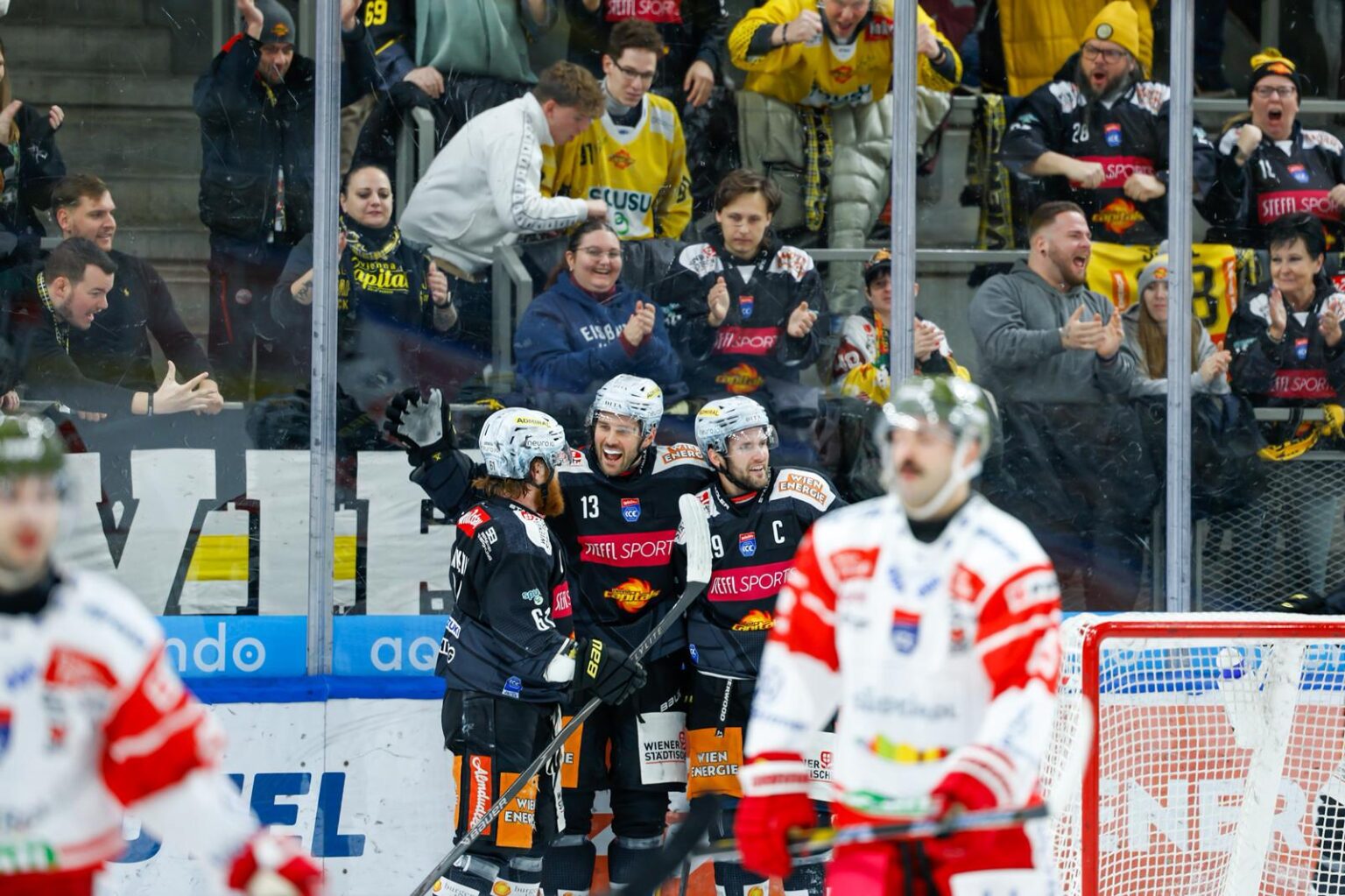Vienna Capitals beenden gegen Bozen ihre Negativserie! - Hockey-News ...
